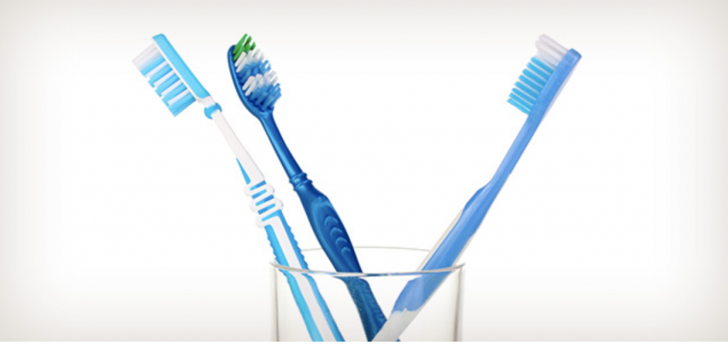 How to Brush Teeth Without Toothpaste