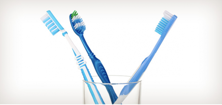 How to Brush Teeth Without Toothpaste